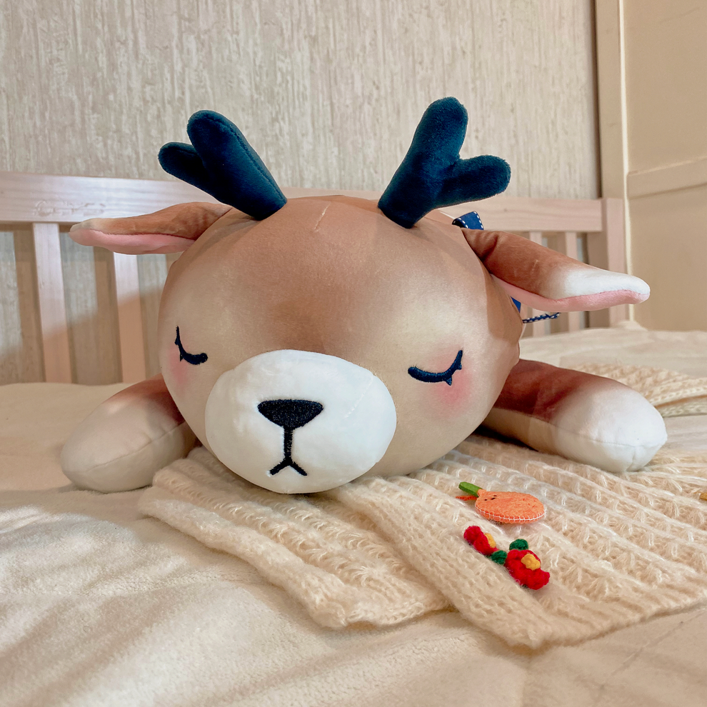 Sleepy Lunia Plushie – fuwaffy